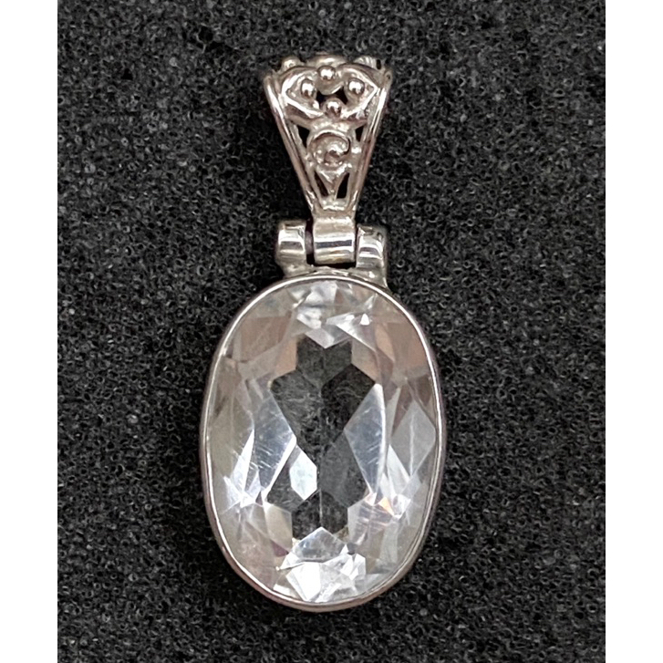 Jual Liontin Perak Cutting Oval White Crystal Pendant (925 Silver ...