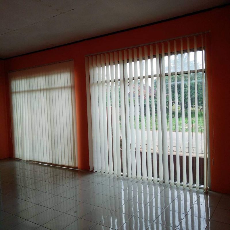 Jual Vertical Blind / Gorden Blind / Tirai gulung /Gorden Kantor ...