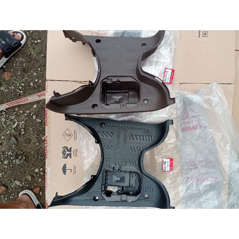 Jual step floor bordes dek pijakan kaki scoopy new esp k93 2017-2020 original | Shopee Indonesia