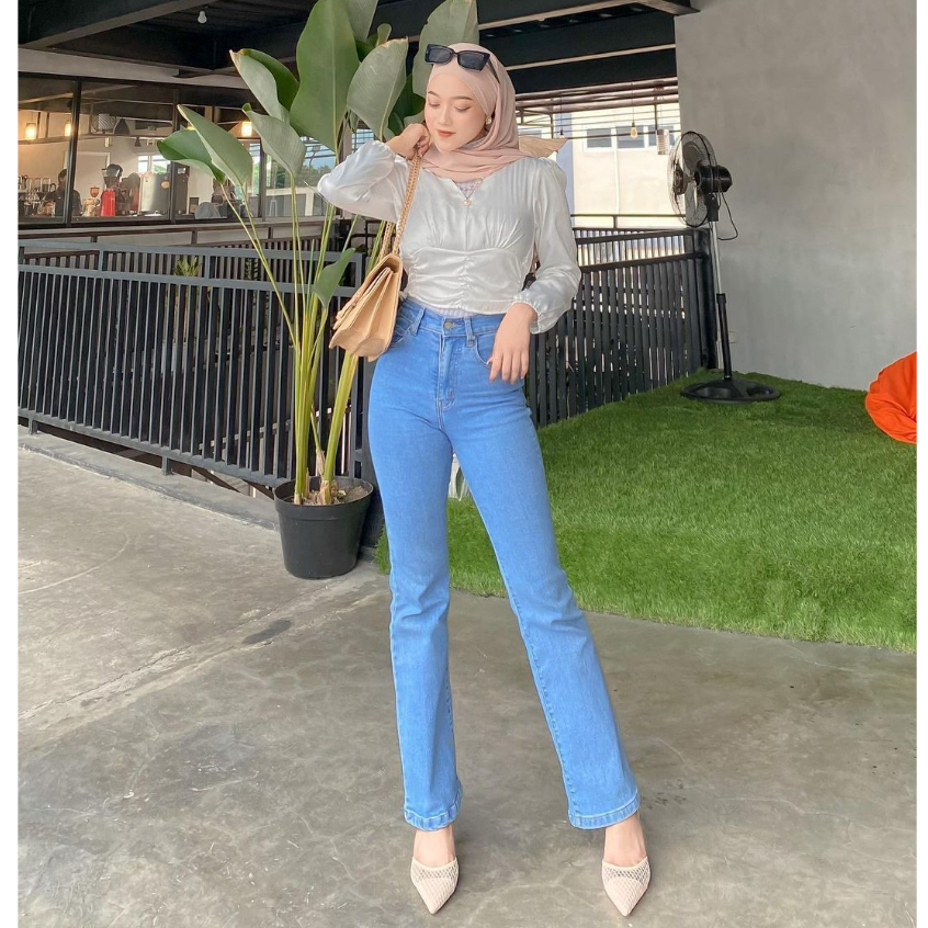 Jual CELANA JEANS WANITA CUTBRAY HW Highwaist / CELANA JEANS STRETCH / LIGHT DARK MEDIUM ...