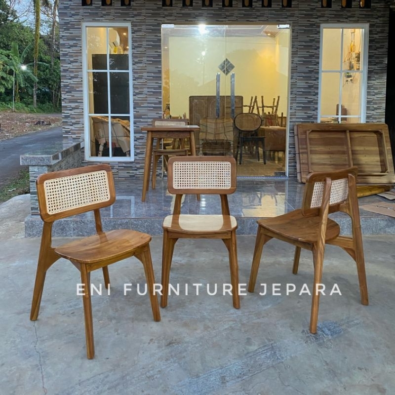 Jual Kursi Cafe Resto Minimalis Retro Model Terbaru - Kursi Cafe Rotan Jati Retro - Kursi Cafe ...