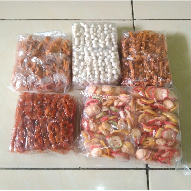 Jual Seblak Ceker Pedas,Kerupuk Pedas,Keripik Sosis Balado | Shopee ...