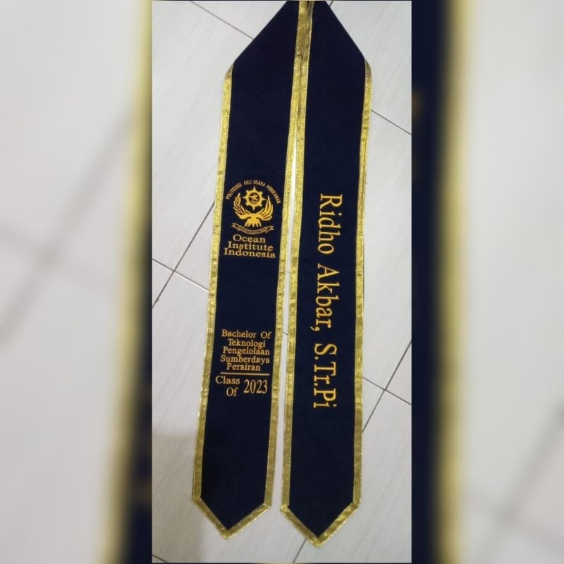 Jual Selempang Wisuda Sehari Jadi Model Syal (Kalung) | Shopee Indonesia