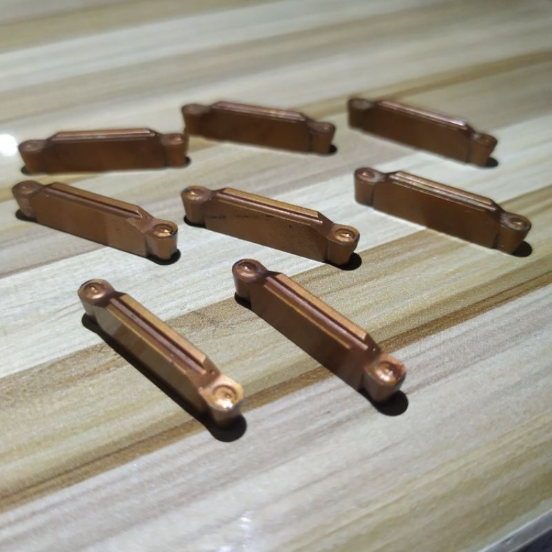 Jual Sandvik Insert potong 4mm radius R2 carbide groving parting ...