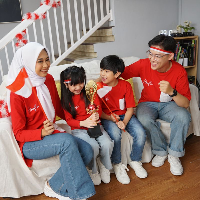 Jual Hooflakids - Kaos Sarimbit Keluarga Couple Family Anak Ayah Bunda Edisi 17 Agustusan ...
