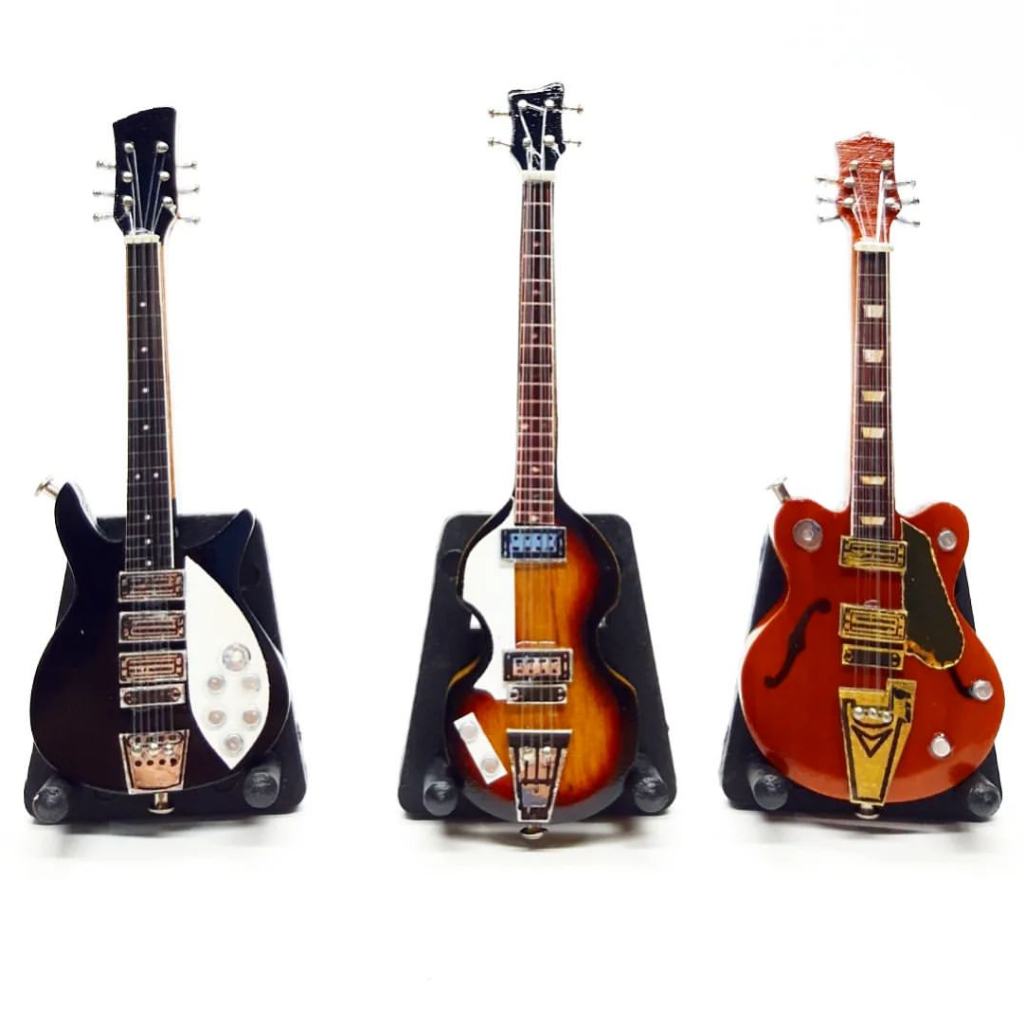 Jual Miniatur Gitar The Beatles GRETSCH RICKEN BACKER HOFTNER Skala 1: ...