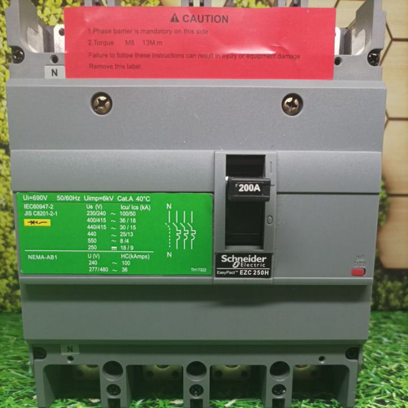 Jual mccb breaker Schneider ezc250H 4p 200a EZC250H4200 200 a 4 pole 4 ...