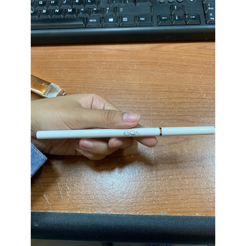 Jual Esqa Brow Stroke Pencil Medium Brown Shopee Indonesia