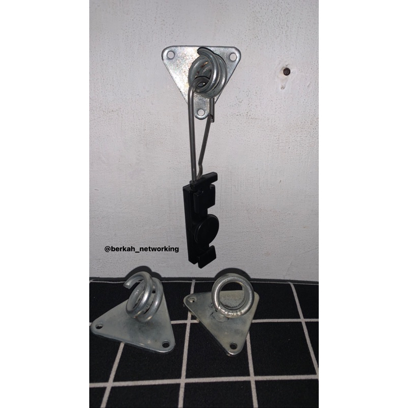 Jual clamp hook segitiga scalm breket fiber optik | Shopee Indonesia