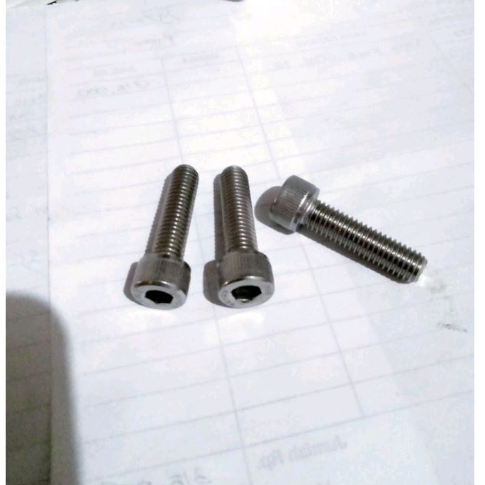 Jual Baut L Stainless M8 drat 12 ukuran 2,5-3-3,5cm | Shopee Indonesia