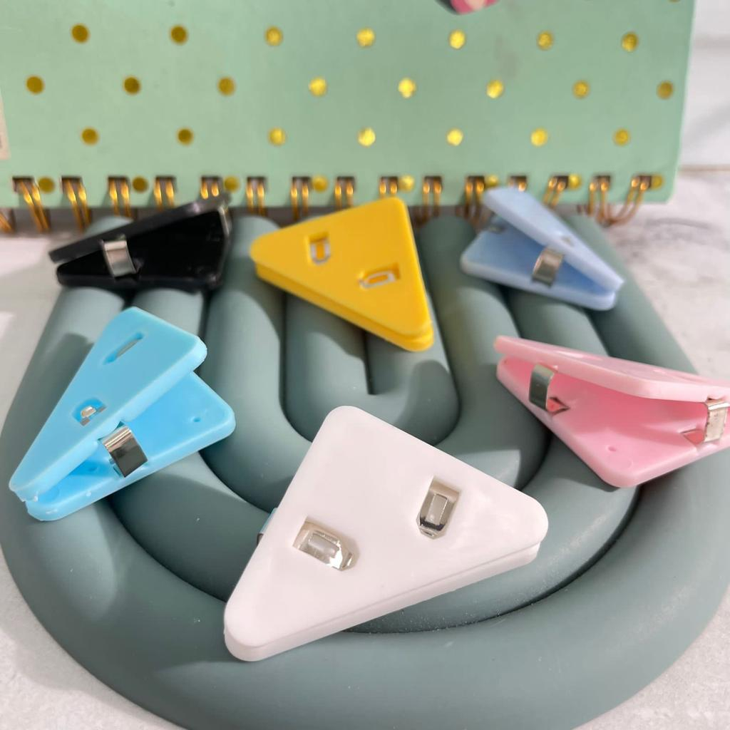 Jual Paper Clipper Penjepit Kertas bentuk Segitiga Unik Harga Termurah ...