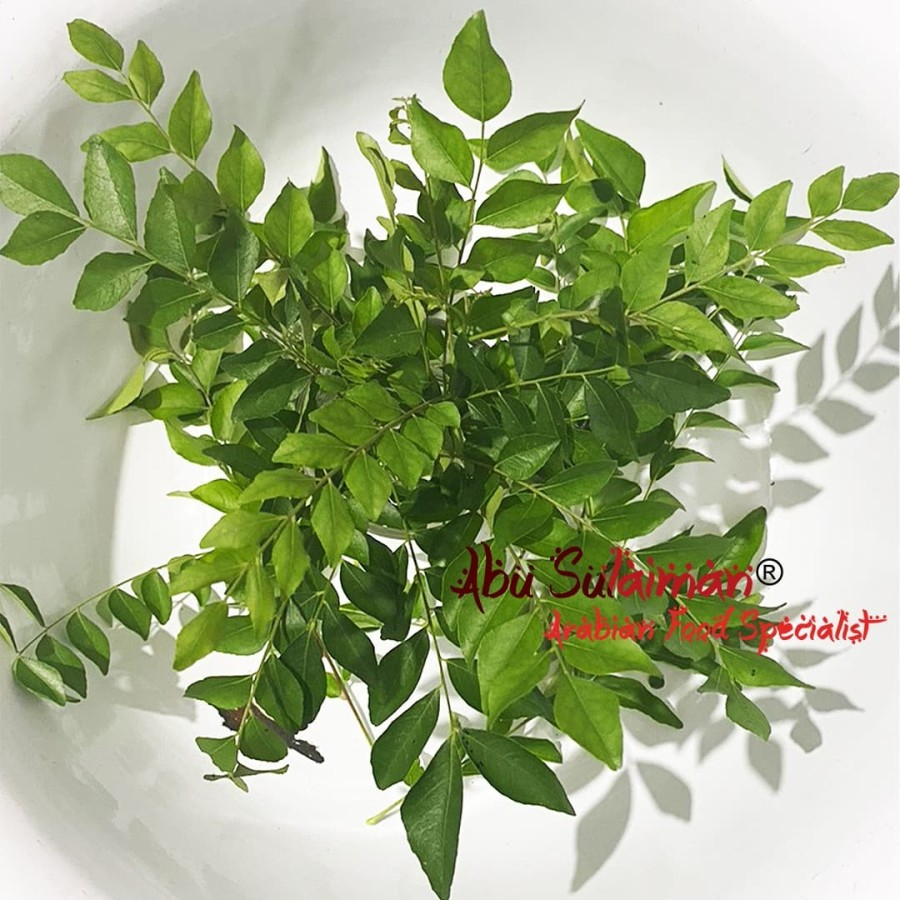 Jual Daun Kari Segar /Daun Salam Koja/ Daun Temurui / Curry leaves ...