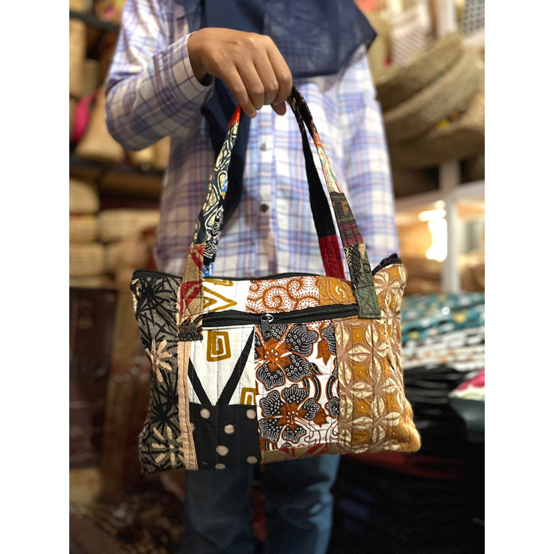 Jual Tas batik perca/tas oleh2 khas Jogja | Shopee Indonesia