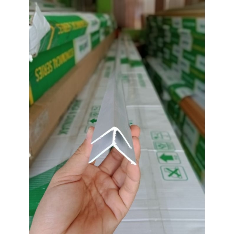 Jual List Siku PVC List Drop PVC Putih variasi | Shopee Indonesia
