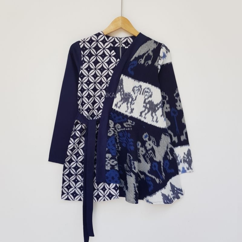Jual Atasan Tenun 51 Blouse Batik Kerja Wanita Modern | Shopee Indonesia
