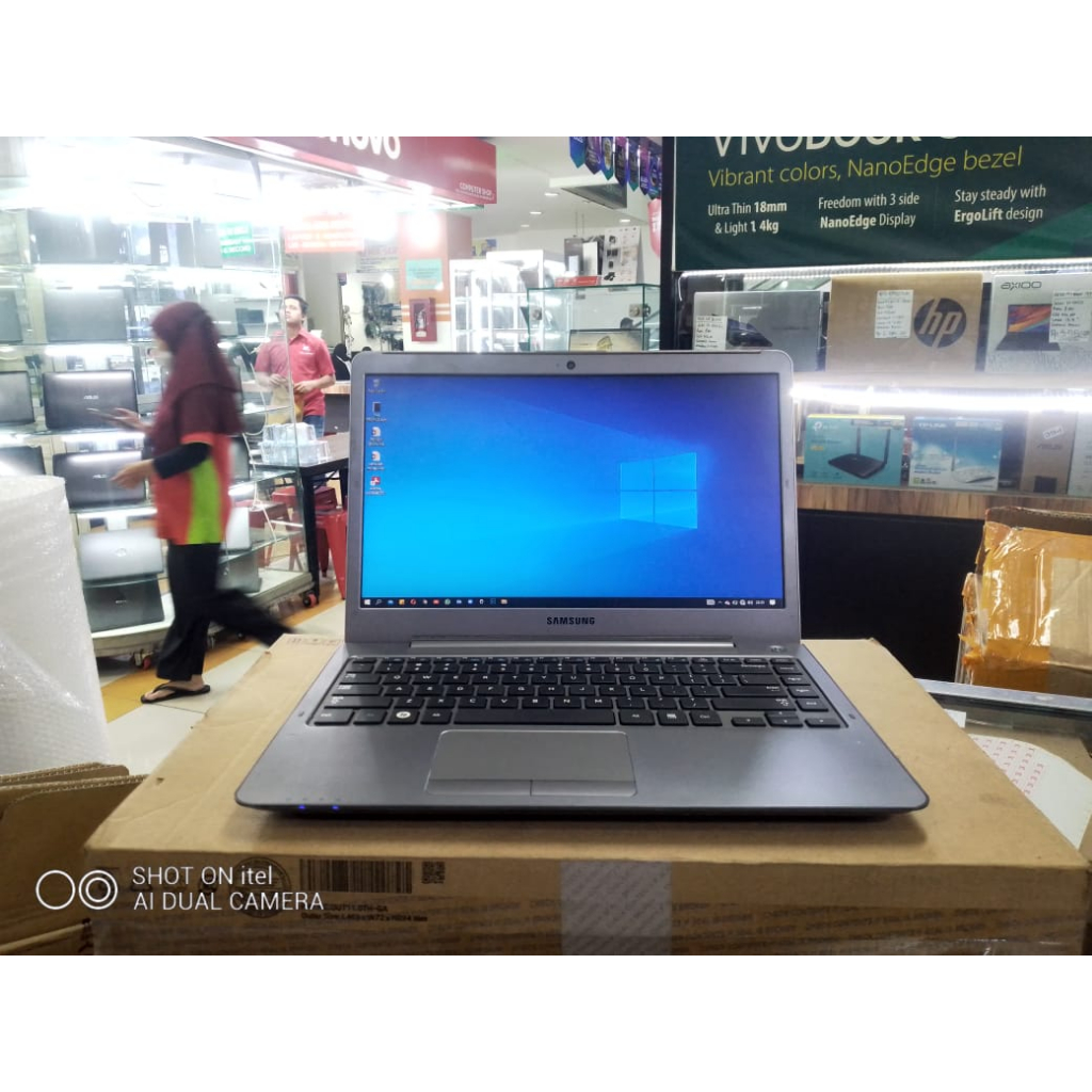 Jual Laptop Core i5 Ram 8 gb SSD 128 Gb 14 Inc Laptop Leptop Sam*sung ...