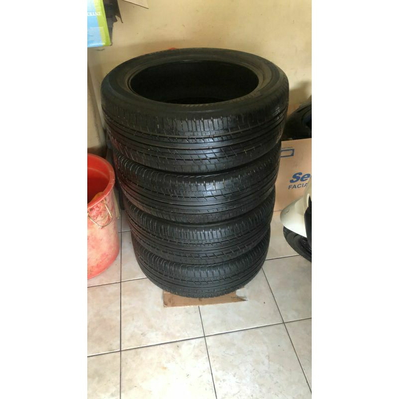 Jual Preloved Ban bekas mobil 4 pasang (usahakan COD) | Shopee Indonesia