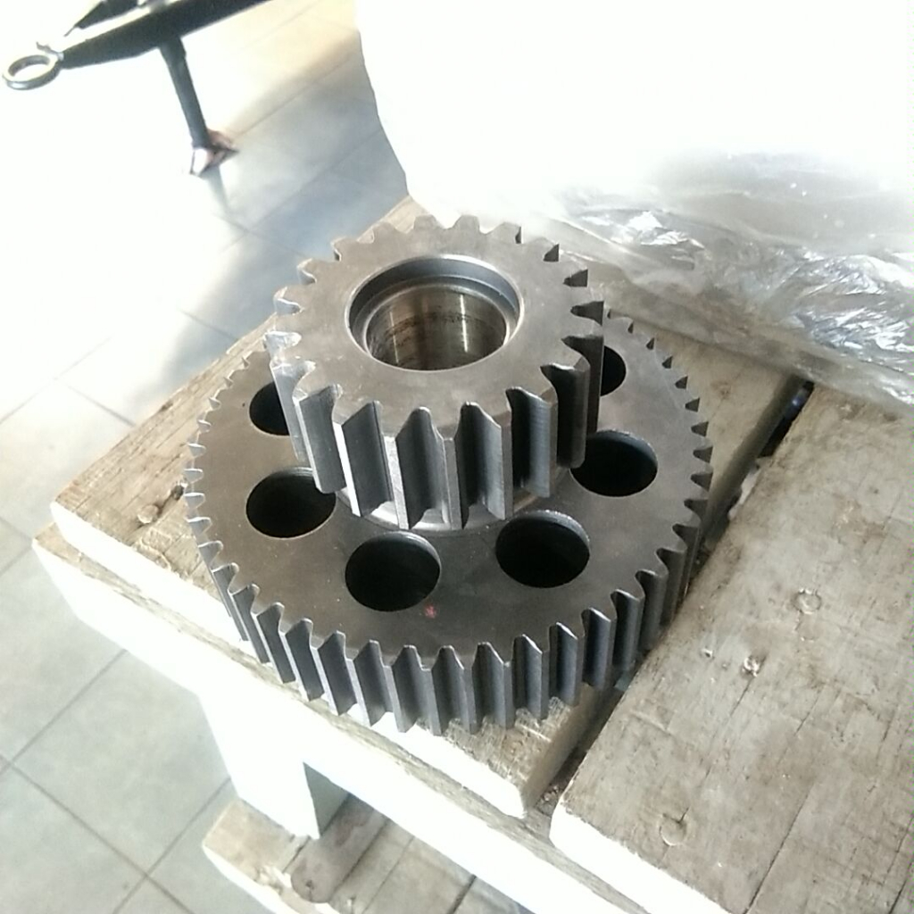 Jual 007820-20003 idle gear crd furukawa pcr 200 crawler rock drill bor ...