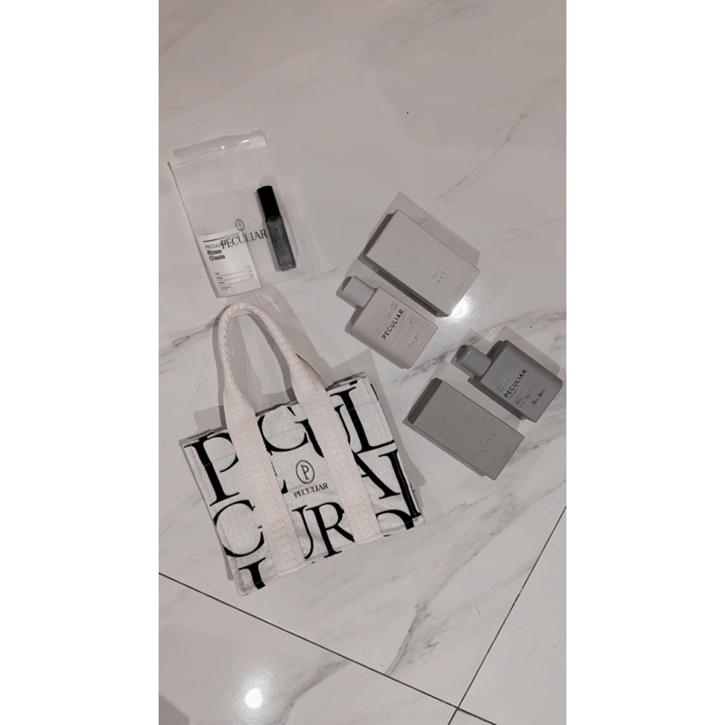 Jual dear peculiar perfume patricia stephanie free rose oasis | Shopee ...