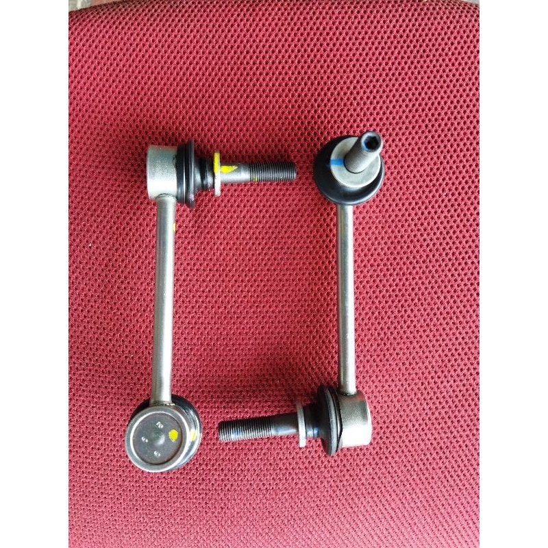 Jual link stabilizer toyota Fortuner 48810-0K010 48820-0K030 original ...