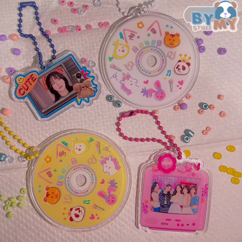 Jual Keychain CD Red Velvet Custom Merchandise | Shopee Indonesia