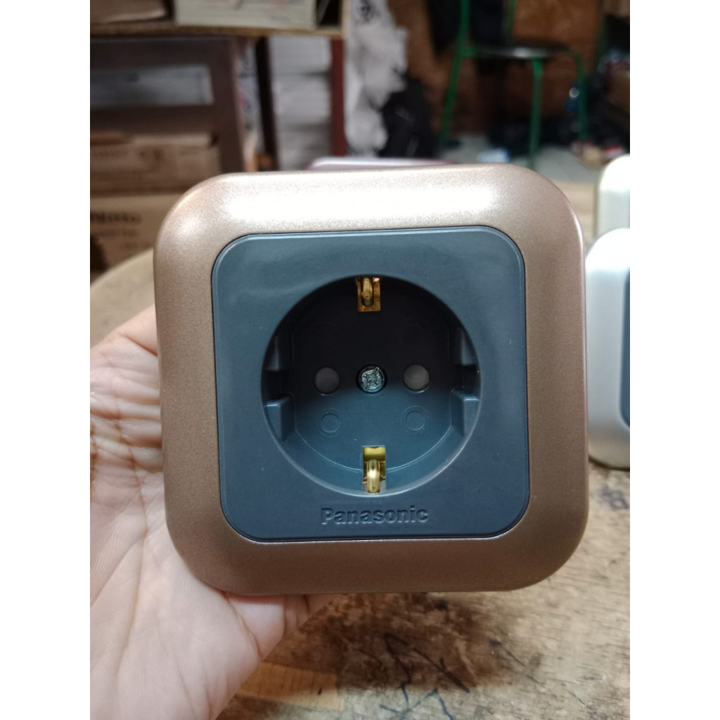 Jual STOP KONTAK STOPKONTAK TUTUP OUTDOOR IB WATERPROOF PANASONIC ANTI ...