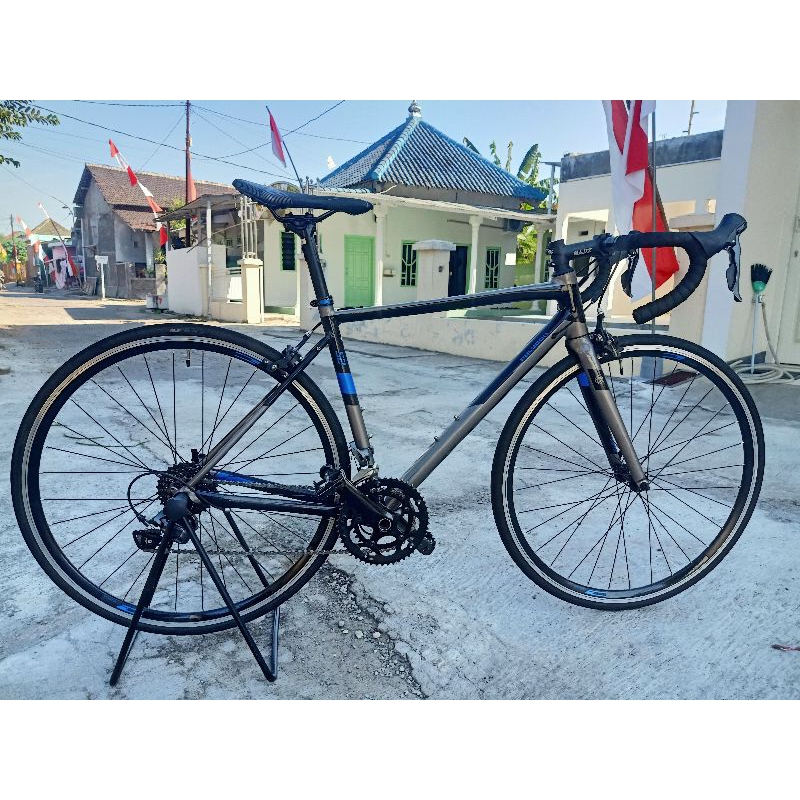 Jual roadbike poligon stratos s2.. | Shopee Indonesia