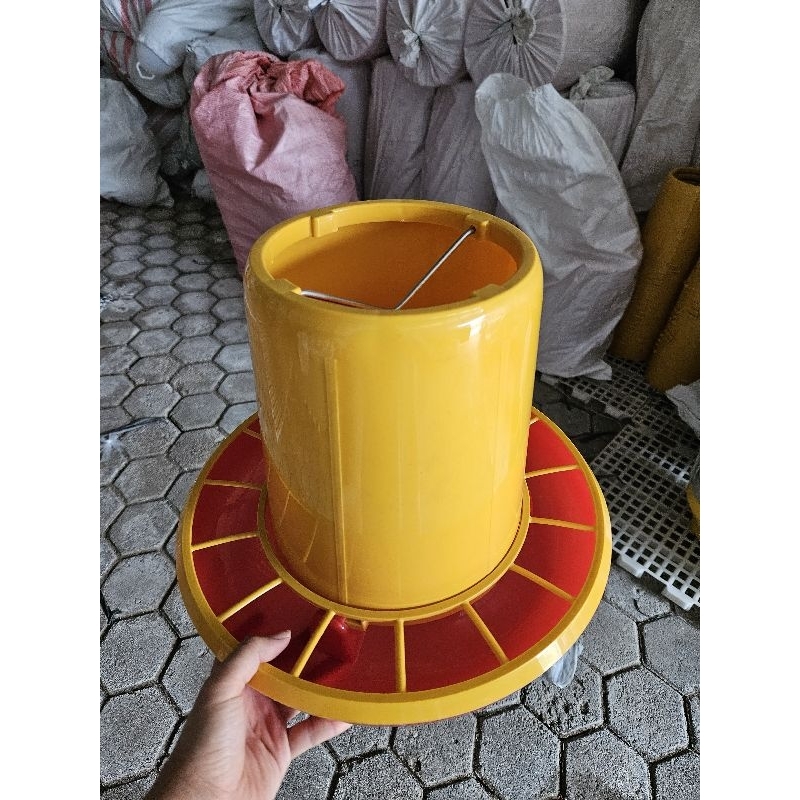 Jual Tempat Pakan Makan Ayam Super Feeder SF Kecil sampai Dewasa untuk wilayah Sumatera Selatan ...