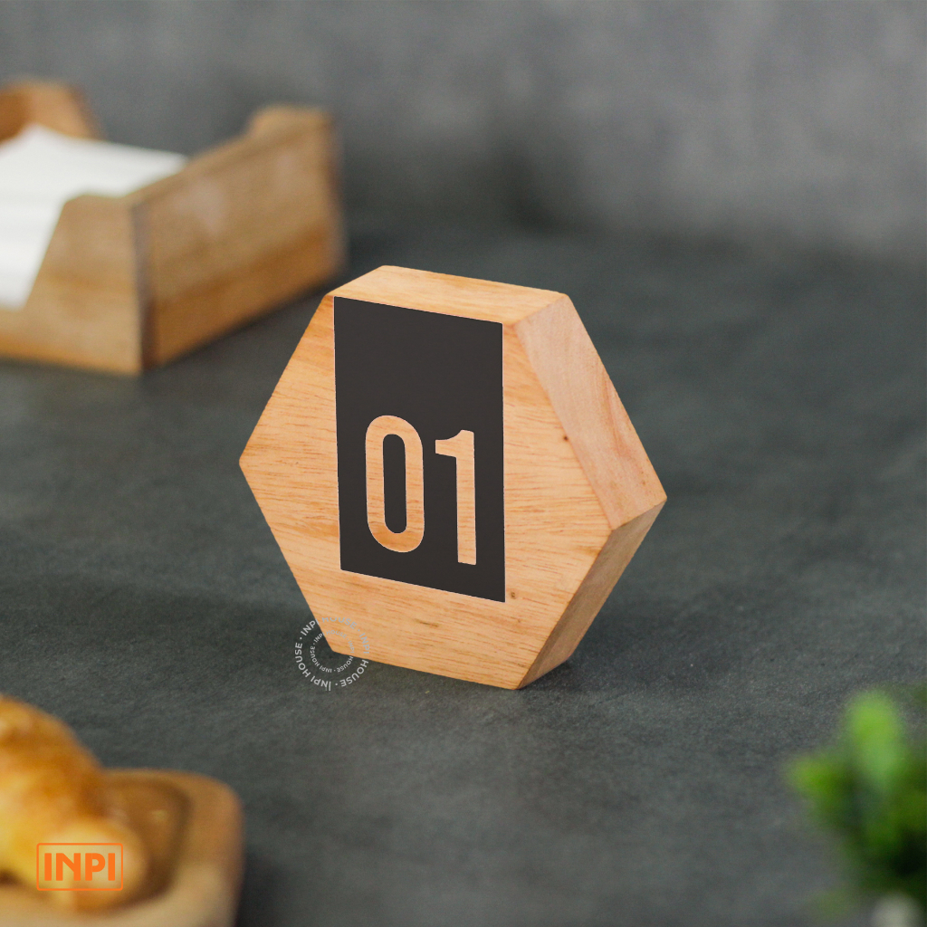 Jual nomor meja kayu - papan tanda nomor meja cafe - nomor meja bentuk ...