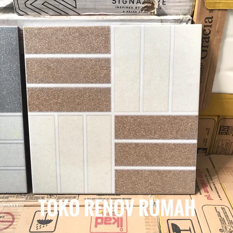 Jual keramik 30x30 cream kasar/ keramik lantai kamar mandi/ keramik ...