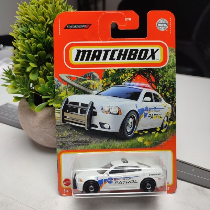 Jual Diecast Matchbox Dodge Charger Pursuit Nasa Patrol Putih White ...