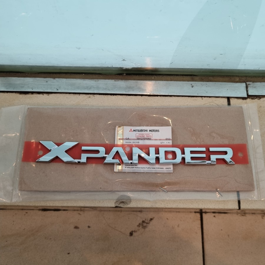 Jual Emblem Logo Tulisan XPANDER Asli Mitsubishi New Xpander Cross Ori ...