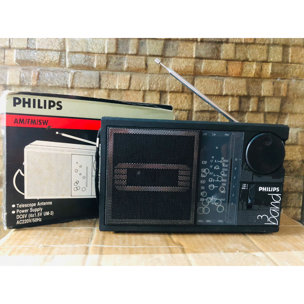 Jual RADIO JADUL PORTABLE RADIO AM VINTAGE OLD UNTUK KOLEKSI PRODUKSI ...