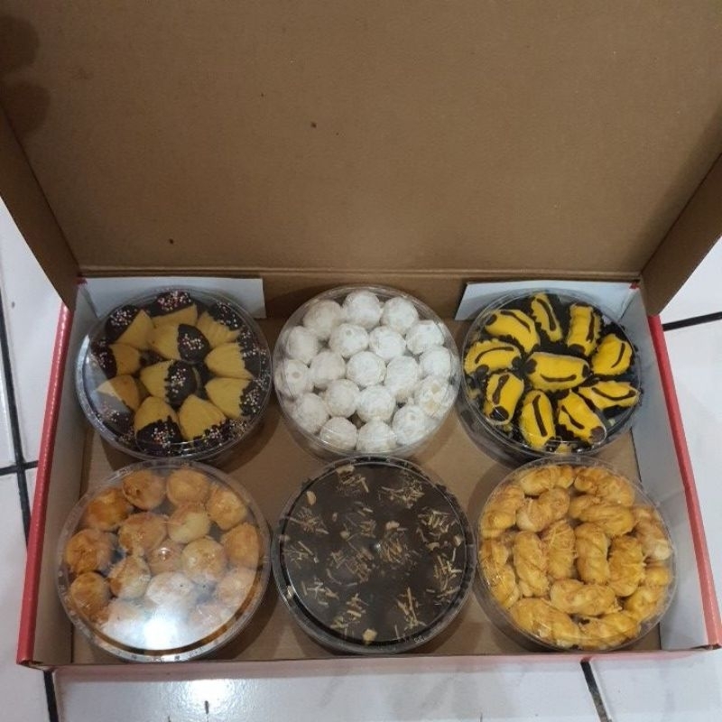 Jual paket kue kering lebaran isi 6 toples | Shopee Indonesia