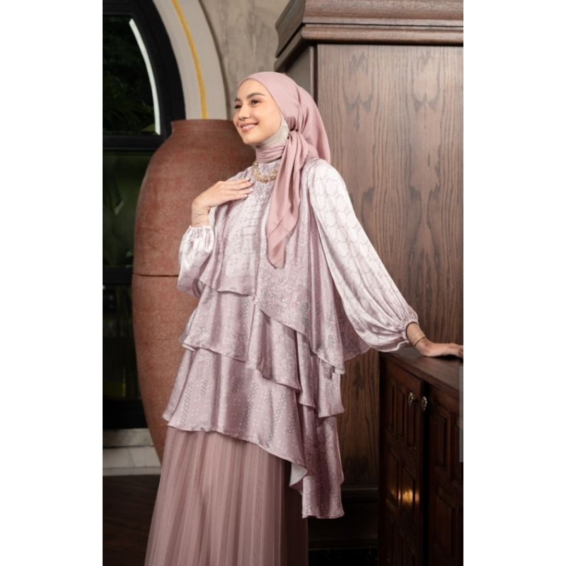 Jual Lavaughn lavish tunic blush | Shopee Indonesia