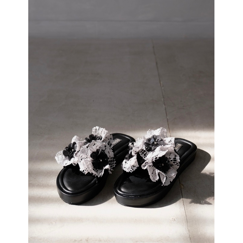 Jual Dya_Shoes - NIRZHA BLACK - Sandal Wanita Flat Shoes (Limited Stok ...