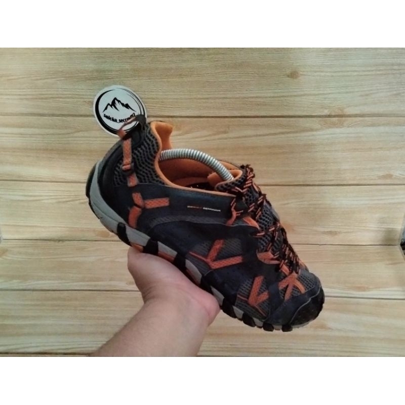 Jual sepatu merek merrell | Shopee Indonesia