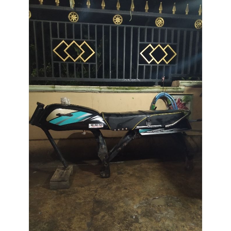 Jual BODY SET RANGKA GL PRO GL MAX BAHAN RESTORASI | Shopee Indonesia