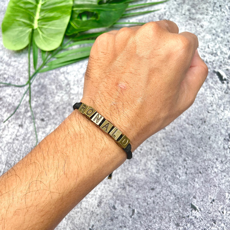 Jual INITIAL BOLD (custom) - Gelang Initial Bold Custom 2 sampai 6 ...