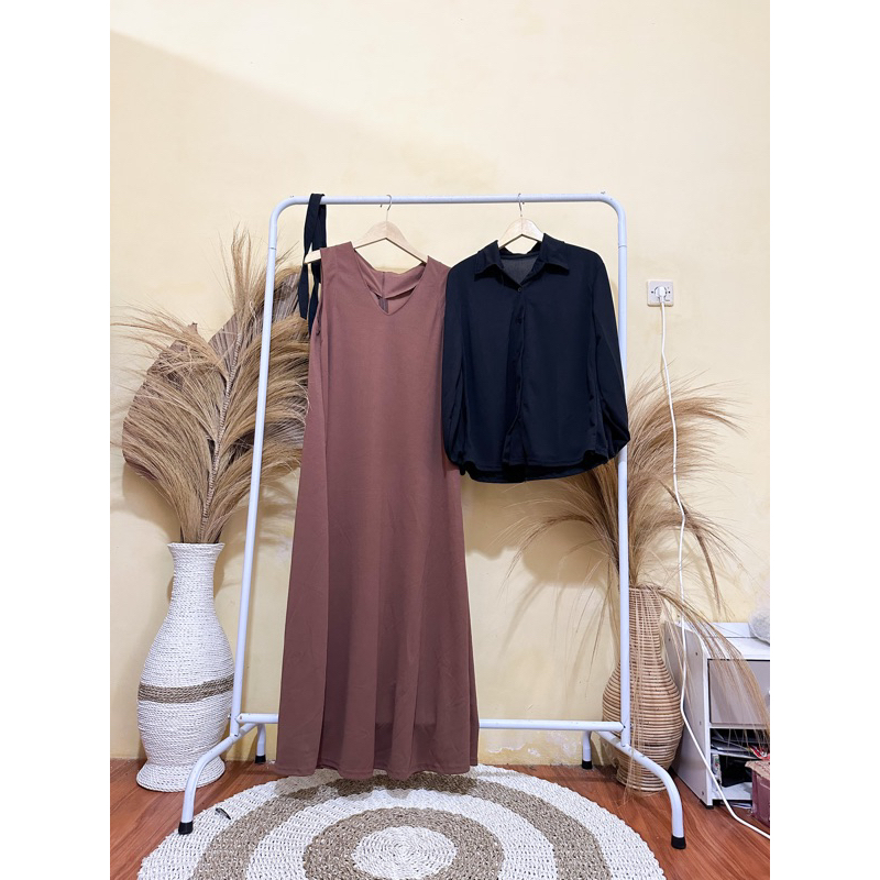 Jual FANISA DRESS SATU SET KEMEJA & OVERALL Hijabnyakitabydara | Shopee ...