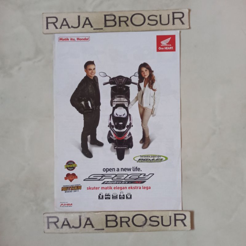 Jual Poster brosur katalog flyer mini Honda Spacy Helm In AT PGM FI ...