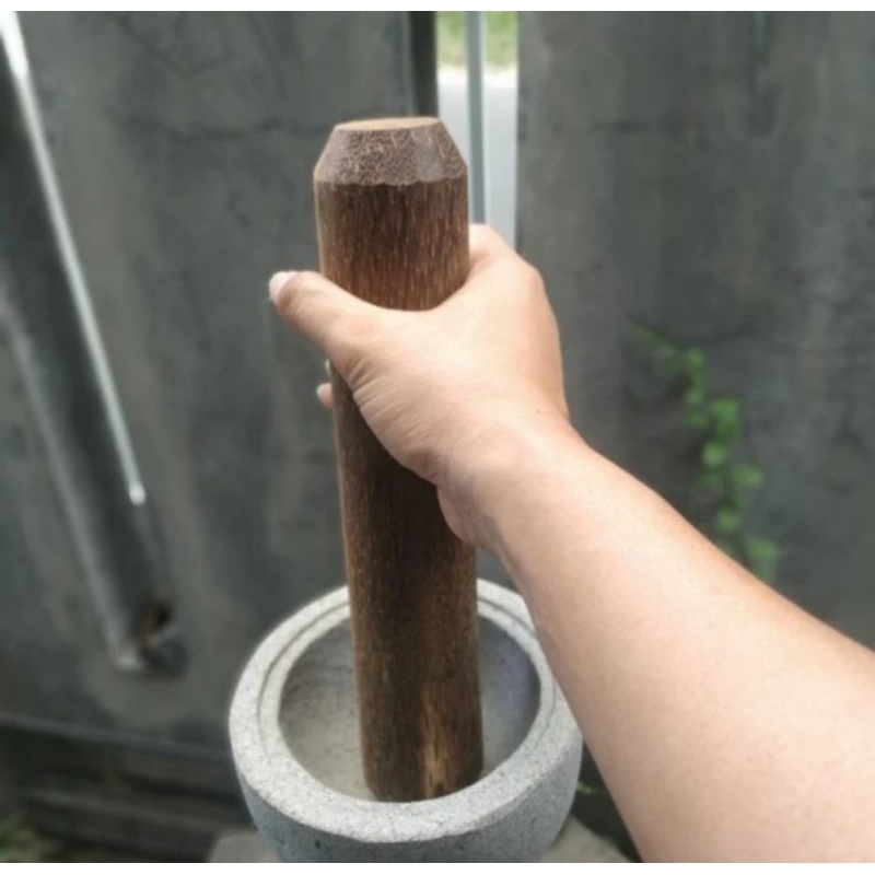Jual alu kayu aren /tumbukan kayu aren panjang 35cm / halu kayu aren ...