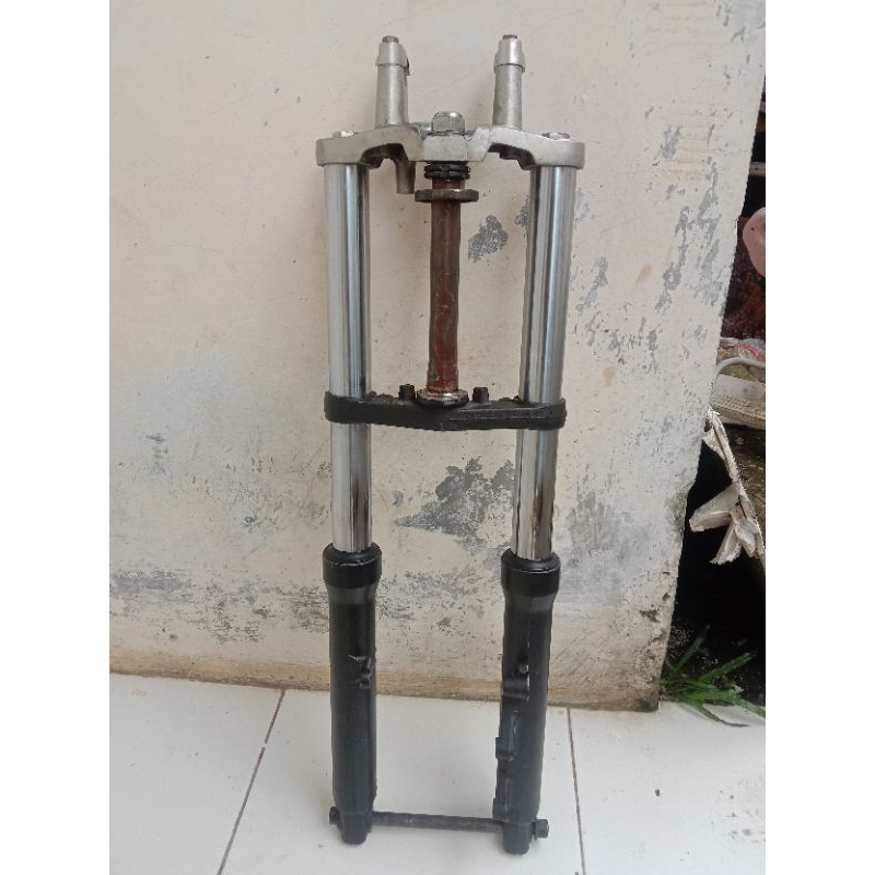 Jual shock depan Byson ori Copotan satu set shock Byson karbu | Shopee ...