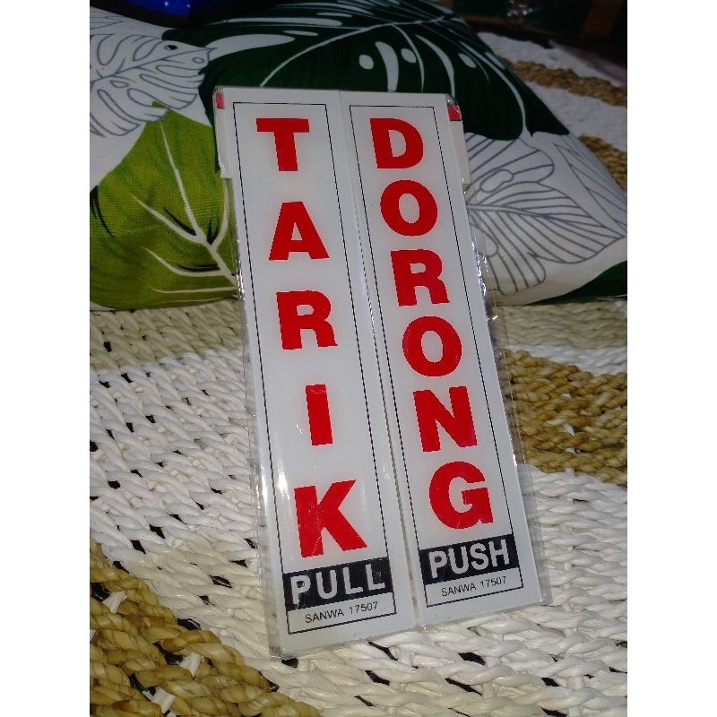 Jual TULISAN DI PINTU SIGN BOARD / VARIASI TULISAN AKRILIK OPEN CLOSE ...