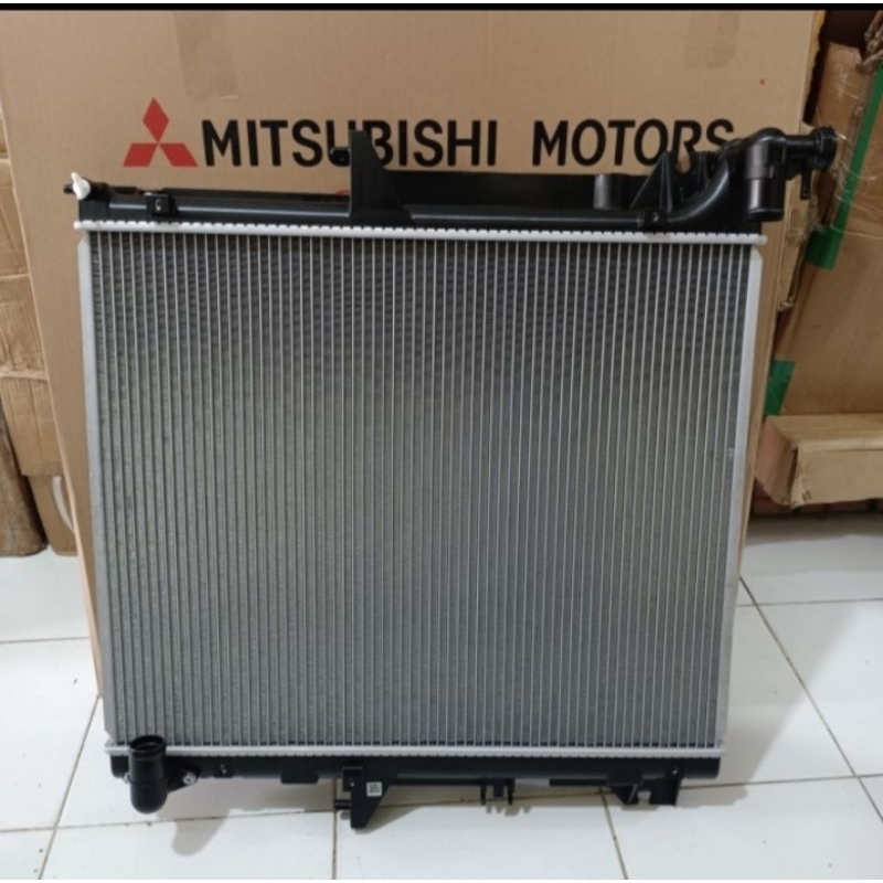 Jual RADIATOR ASSY MITSUBISHI TRITON ALL NEW GENUINE PART 1350A817 KTB ...