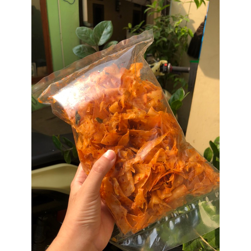 Jual KERIPIK PEDAS KERIWIL 250 GRAM | Shopee Indonesia