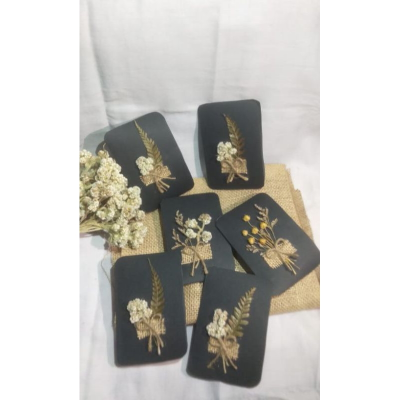 Jual Kartu Ucapan Hitam/Greeting Card driedflower aesthetic | Shopee ...