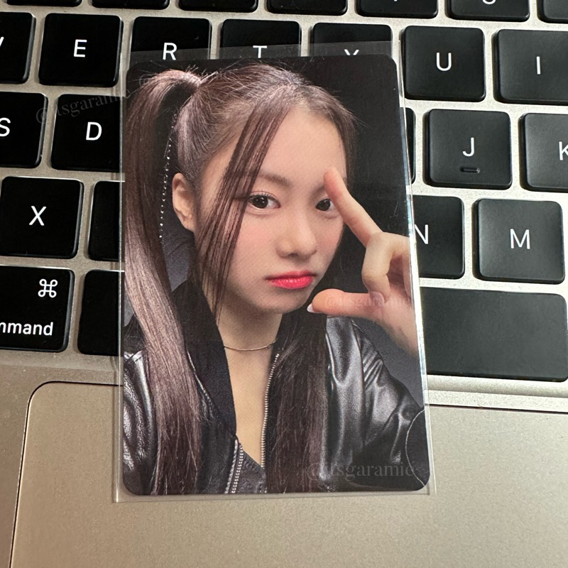 Jual [RARE] Photocard Official Kim garam - le sserafim shopeethai ktown ...