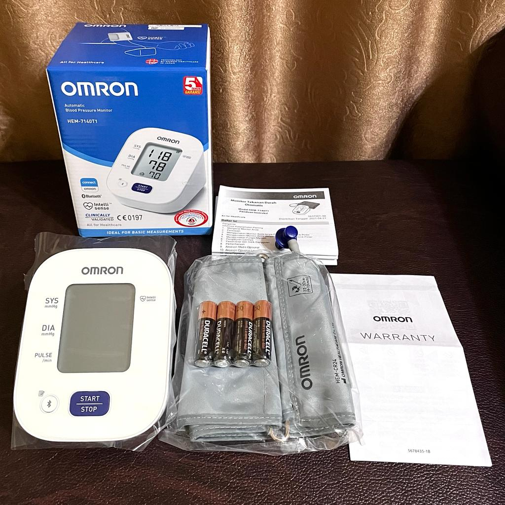 Jual TENSIMETER DIGITAL OMRON HEM 7140T CONNECT BLUETOOTH / ALAT UKUR ...