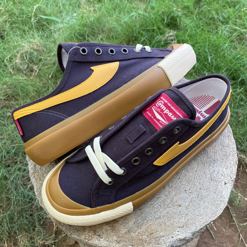Jual SEPATU COMPASS GAZELLE LOW CHOCO ICE WAFER GREEN CARAMEL WAFER ...